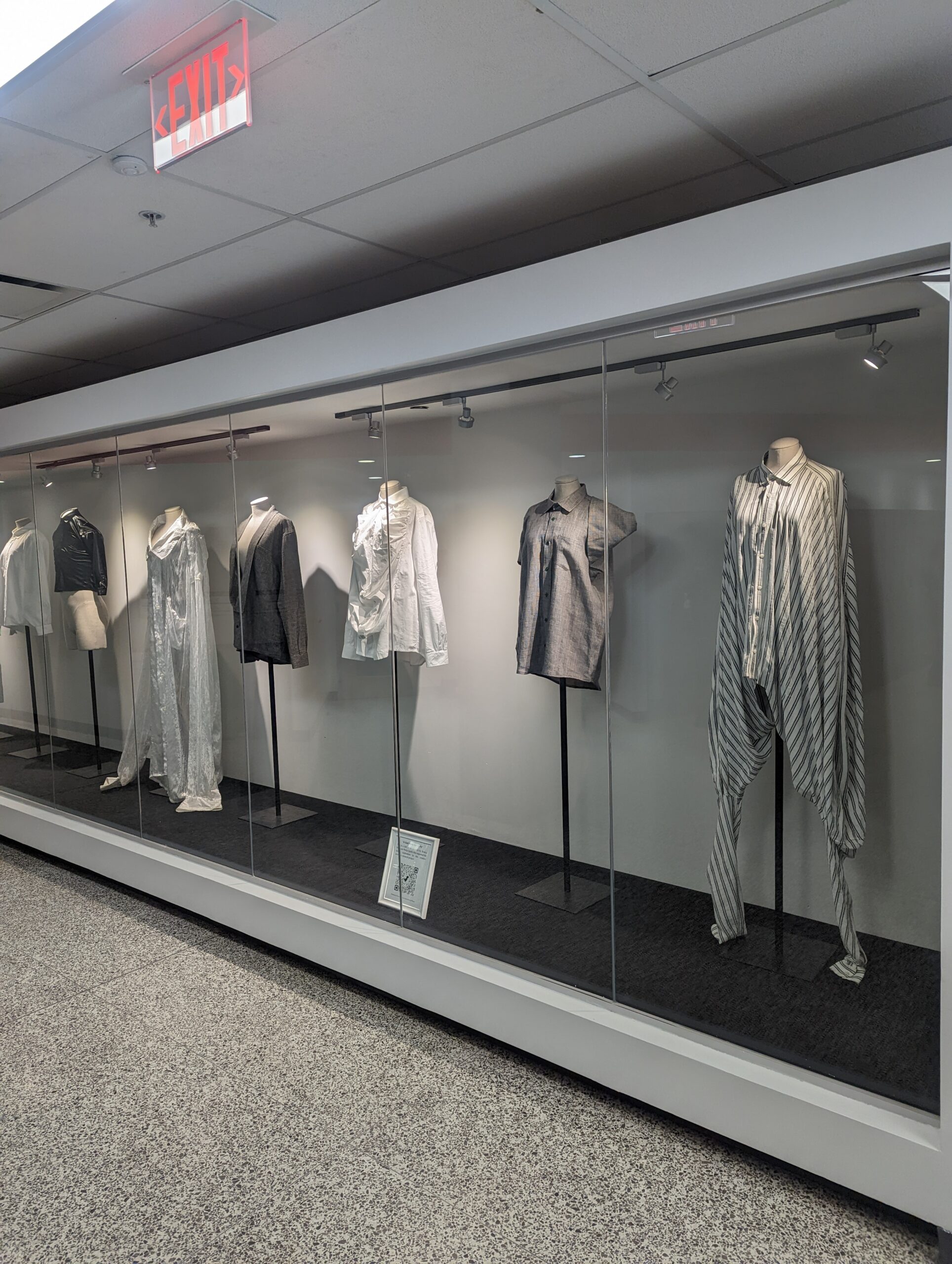Seneca Canadian Fashion Resource – Research from the Seneca College ...